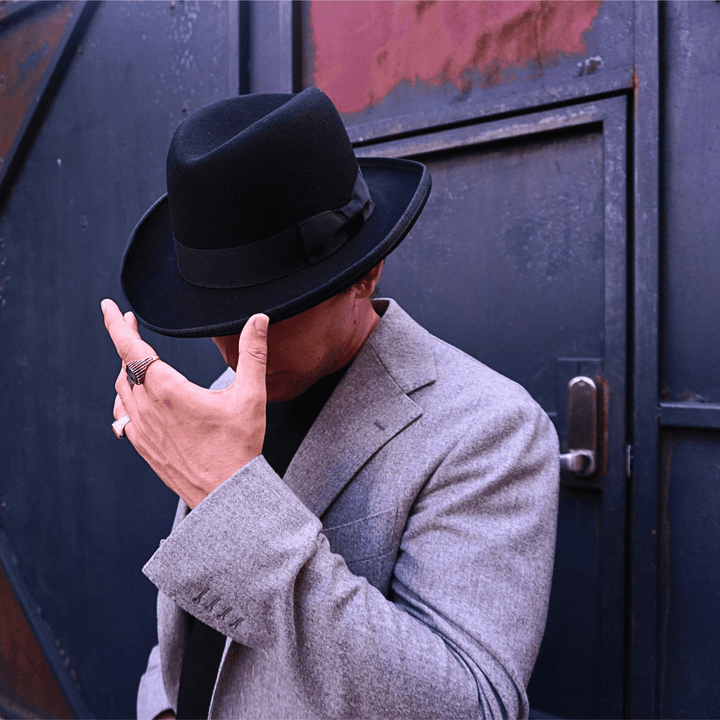 Traditional British Hats: Complete Guide to Classic Styles 2025